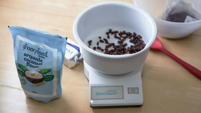 Talking Kitchen Scales | Assistive Technology