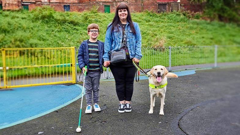 Lorna and Yarren’s Story | Guide Dogs UK