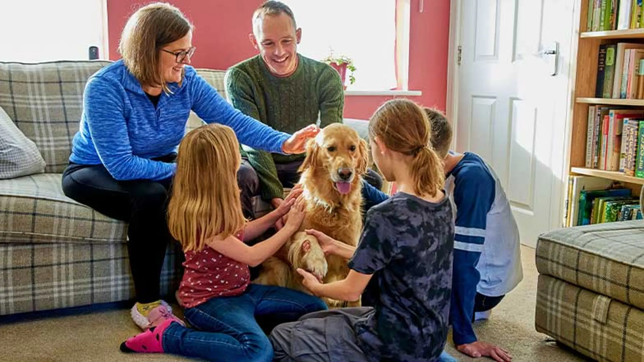 Careers | Working for Our Charity | Guide Dogs UK
